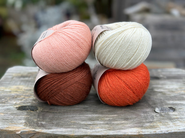 Four colour Milburn 4ply yarn pack -25 (400g) – Eden Cottage Yarns